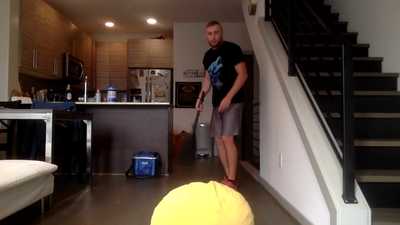 Putting using Proper Form - YouTube