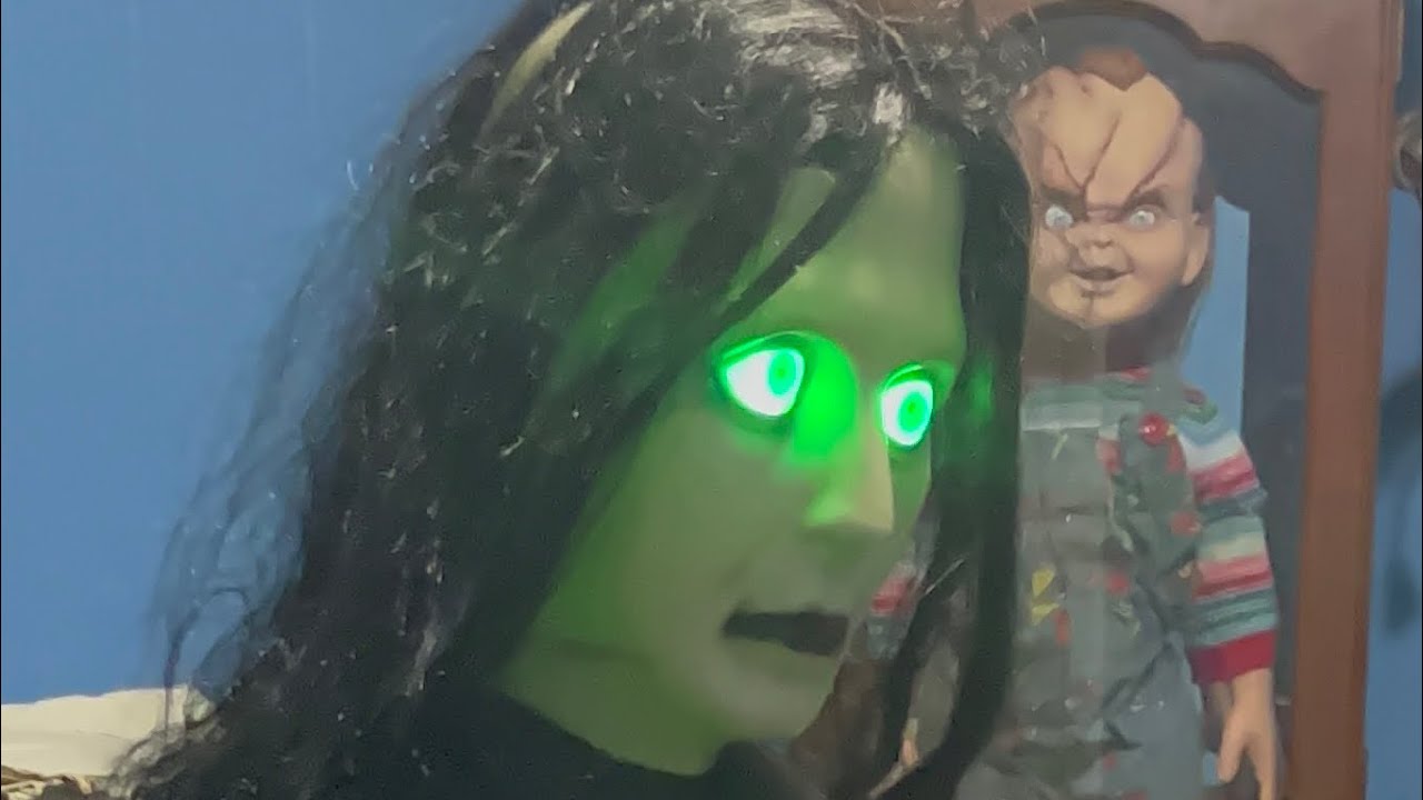 Spirit Halloween Donna The Dead With Head Unboxing - YouTube