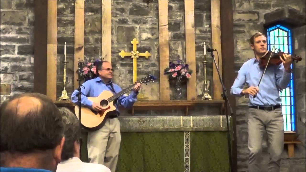 Kesh Jig and Smash the Windows - YouTube