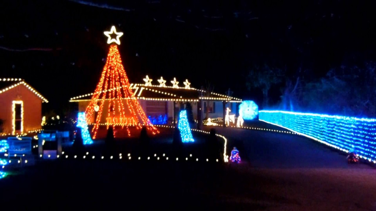 2016 - Over The Top Christmas Lights - Christmas Vacation - YouTube