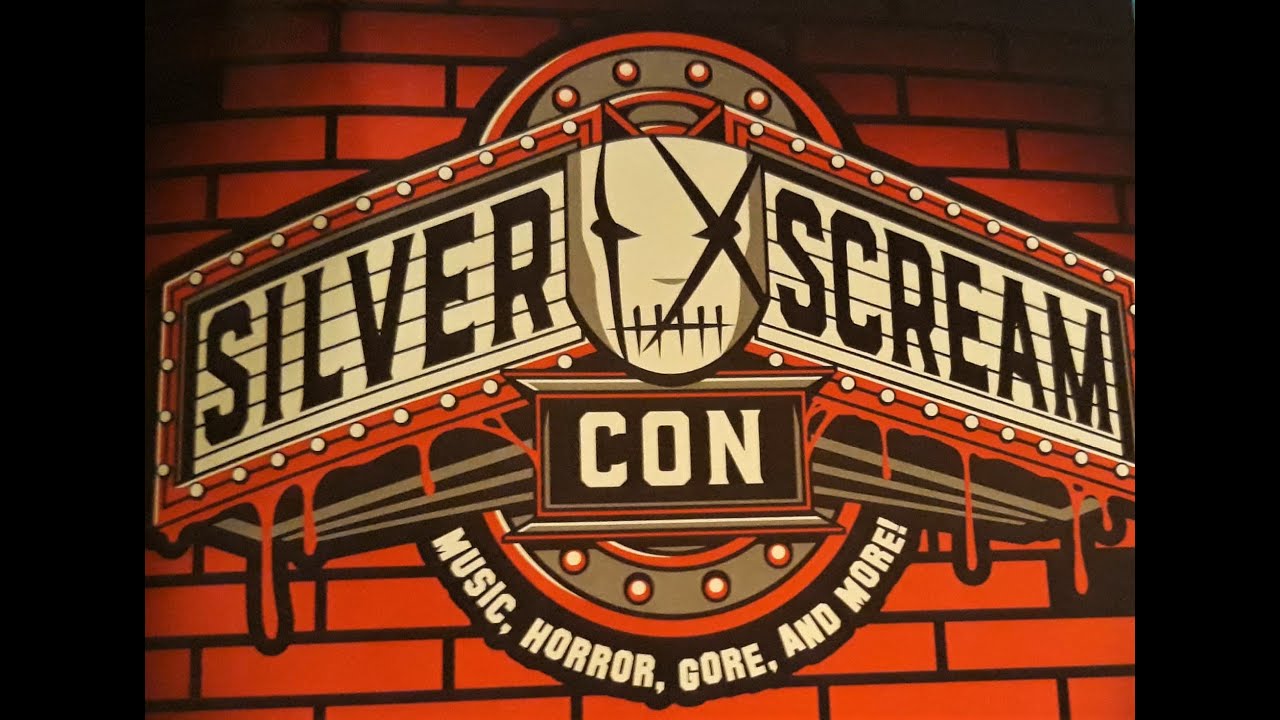 Horror Corner - Strolling Through The Silver Scream Con 2022 - YouTube