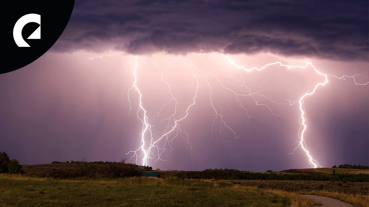 2 Hours of Calming Rain and Rumbling Thunderstorm for Focus, Relaxation ...