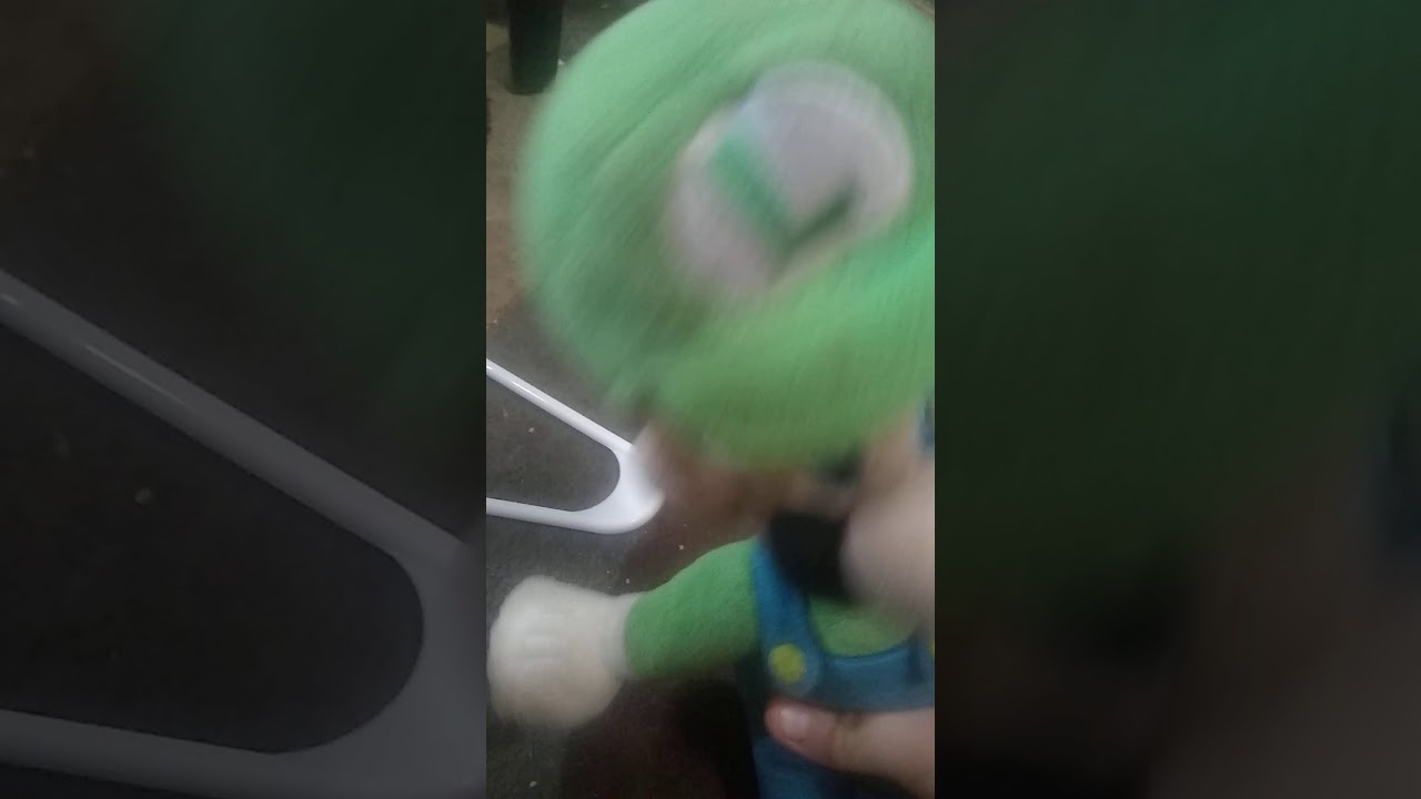 Luigi the vampire episode 2 - YouTube