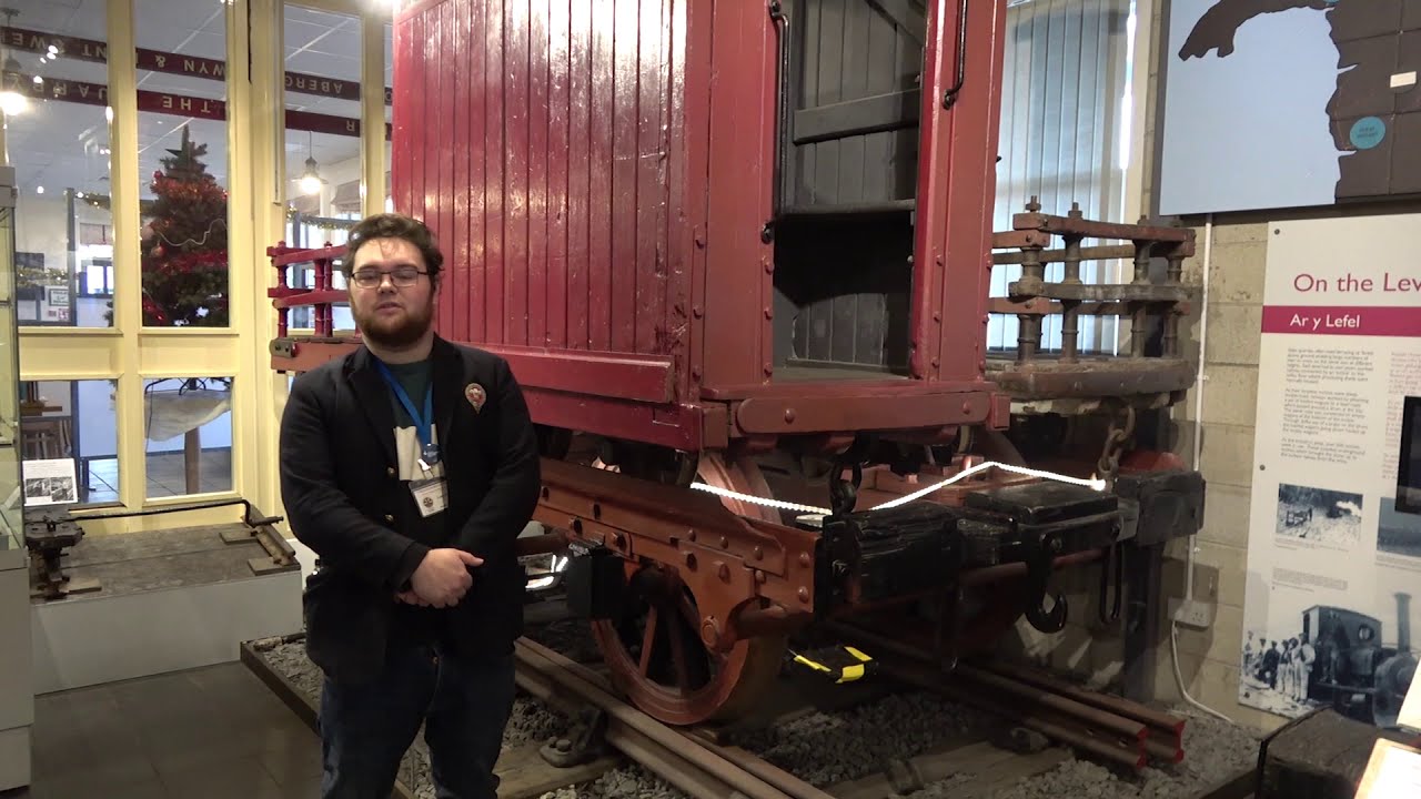 #13 - Padarn Railway Host Wagon - YouTube