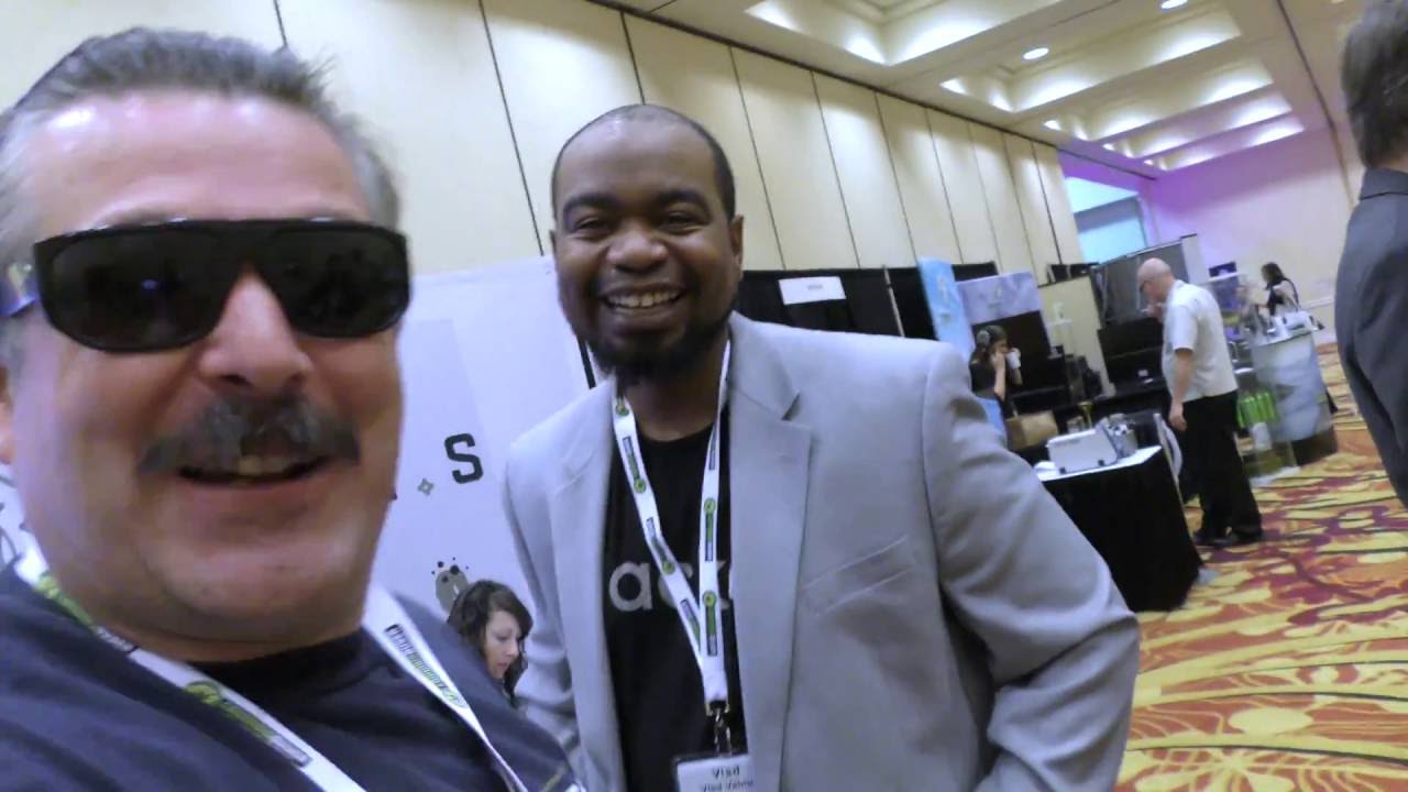 710 SHARK Oil Filling Machine - from Convectium - YouTube