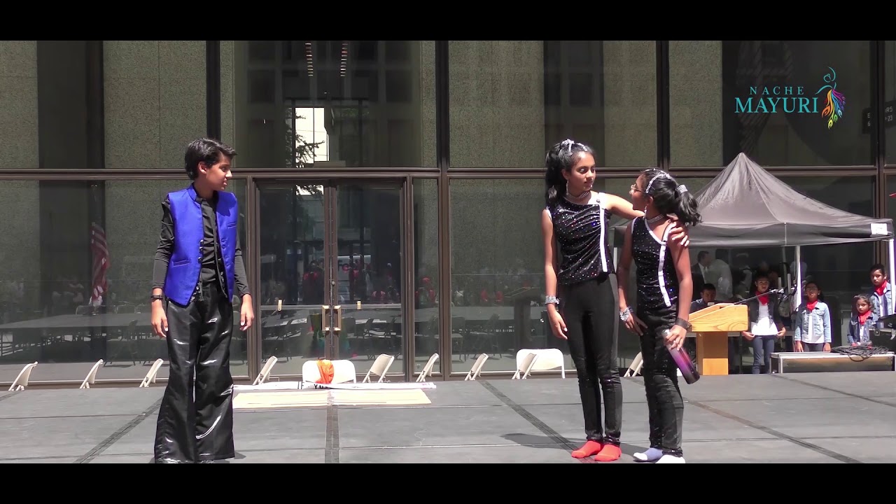 Dance with a message " Say No To Plastic " Nache Mayuri's Dynamites ...