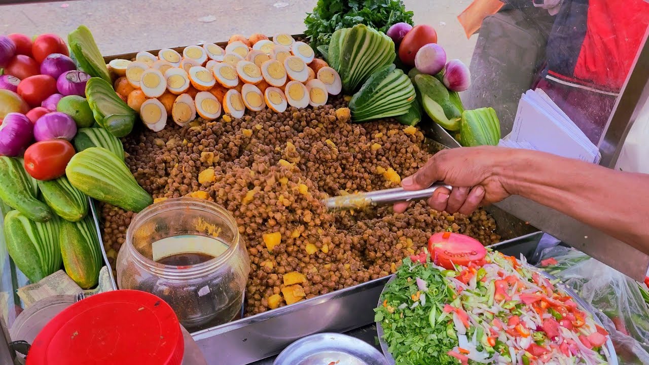 Ultimate 50 Boiled Egg Chana Chaat Jhal Muri With Vegetable Salad ...