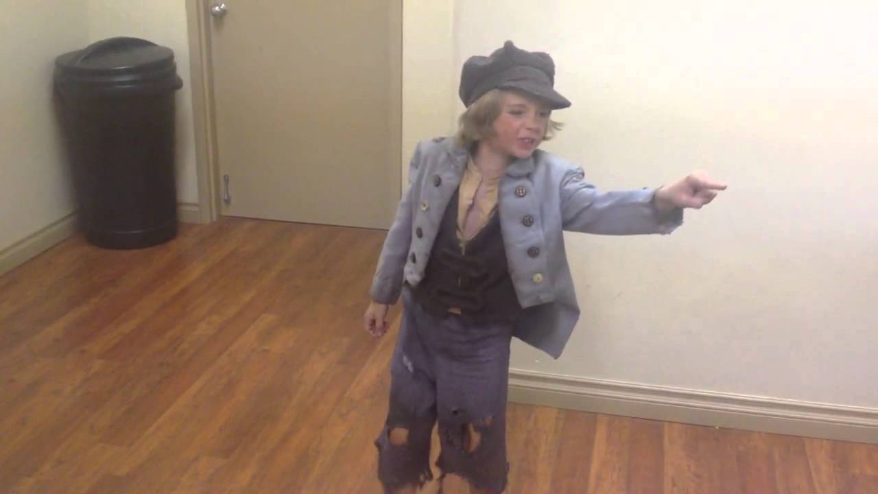 Ben as Gavroche performing "Little People" from Les Miserables - YouTube