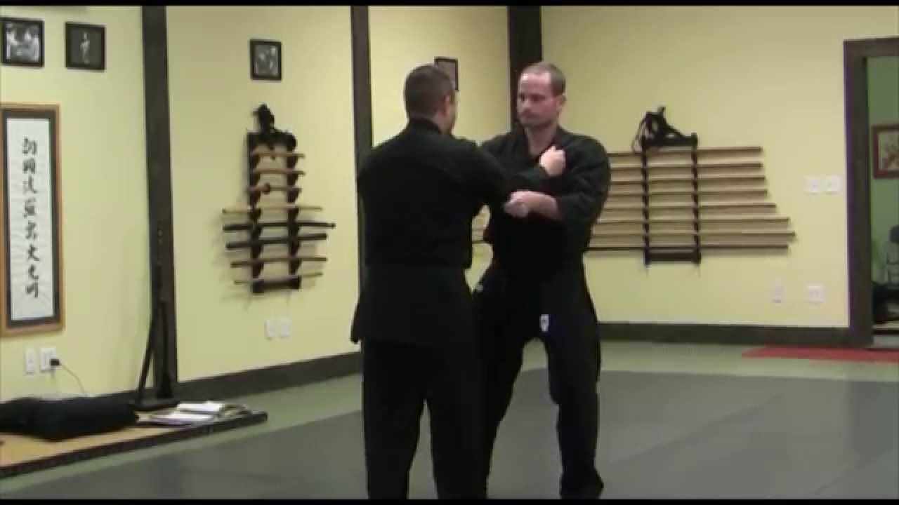 Yokuto (抒投) “Scooping and Throwing” | Koto Ryu Koppojutsu (虎倒流骨法術 ...