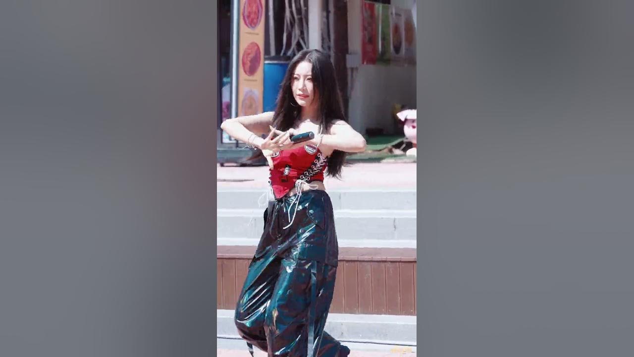 240915] 클레오 디니(CLEO DINI)_ 모순 (홍대 버스킹)4k60p 직캠 - YouTube