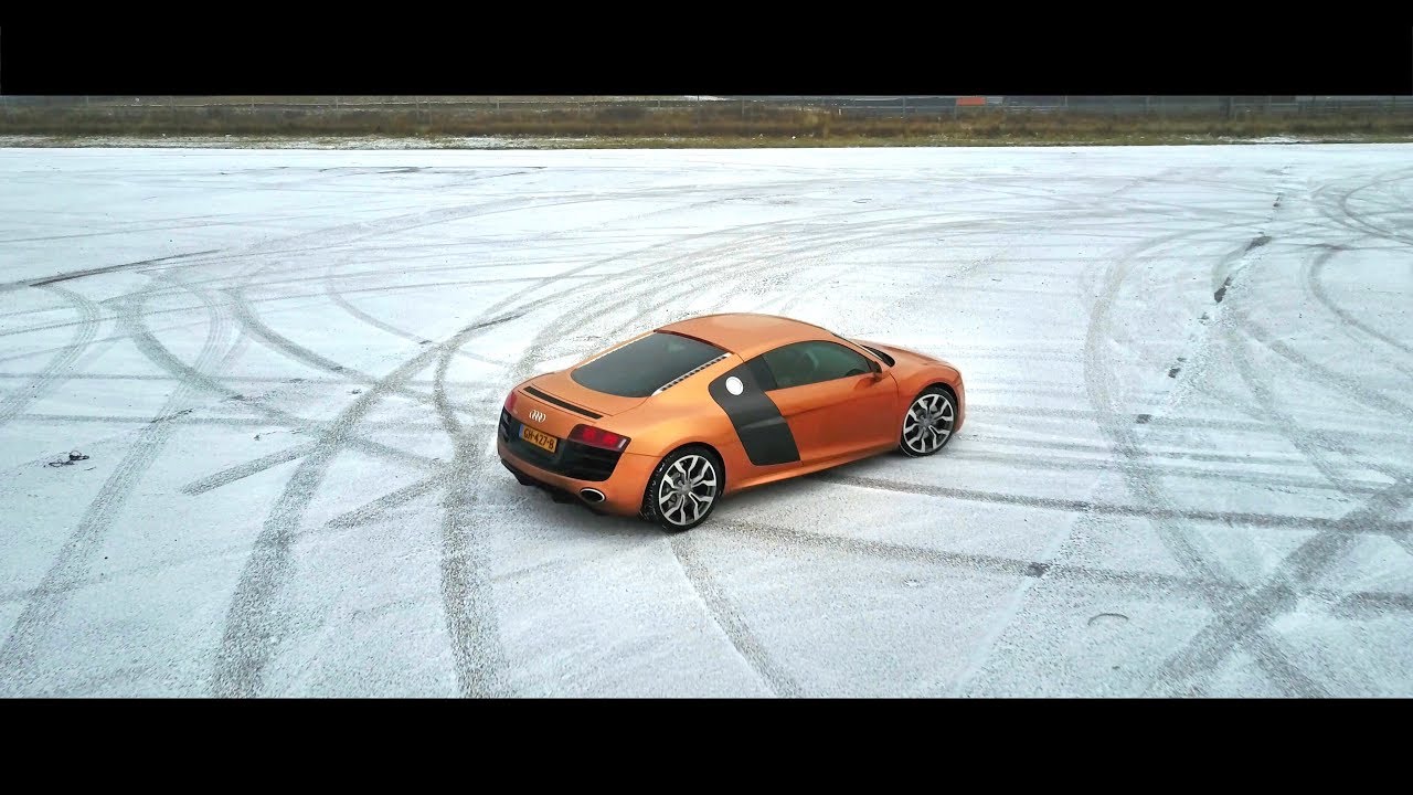 EXTRA PURE - Drifting Audi R8 V10 in the snow - YouTube