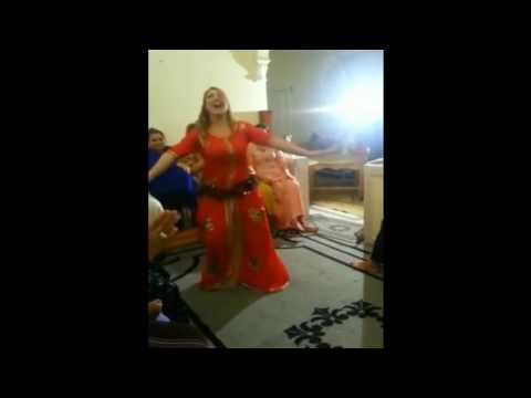 رقص شعبي روعـة   شيخة مغربية بارعة صراحة مدمرة   Ra9s chaabi chikhat