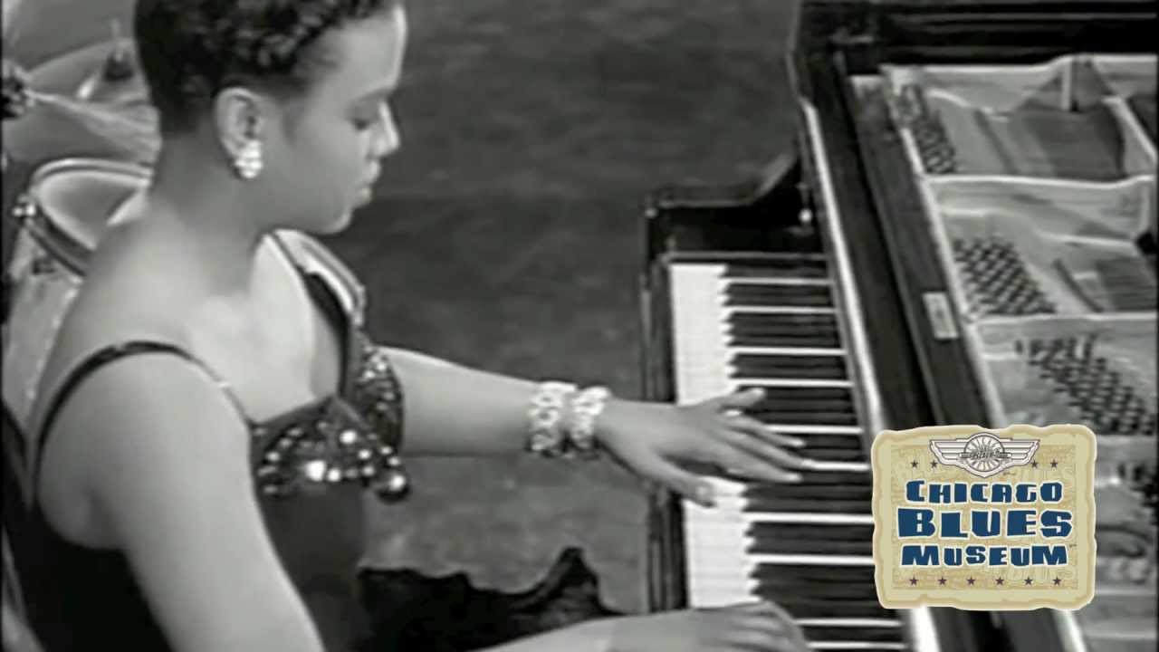 Hazel Scott in the film "I DooD It" (1943) - YouTube