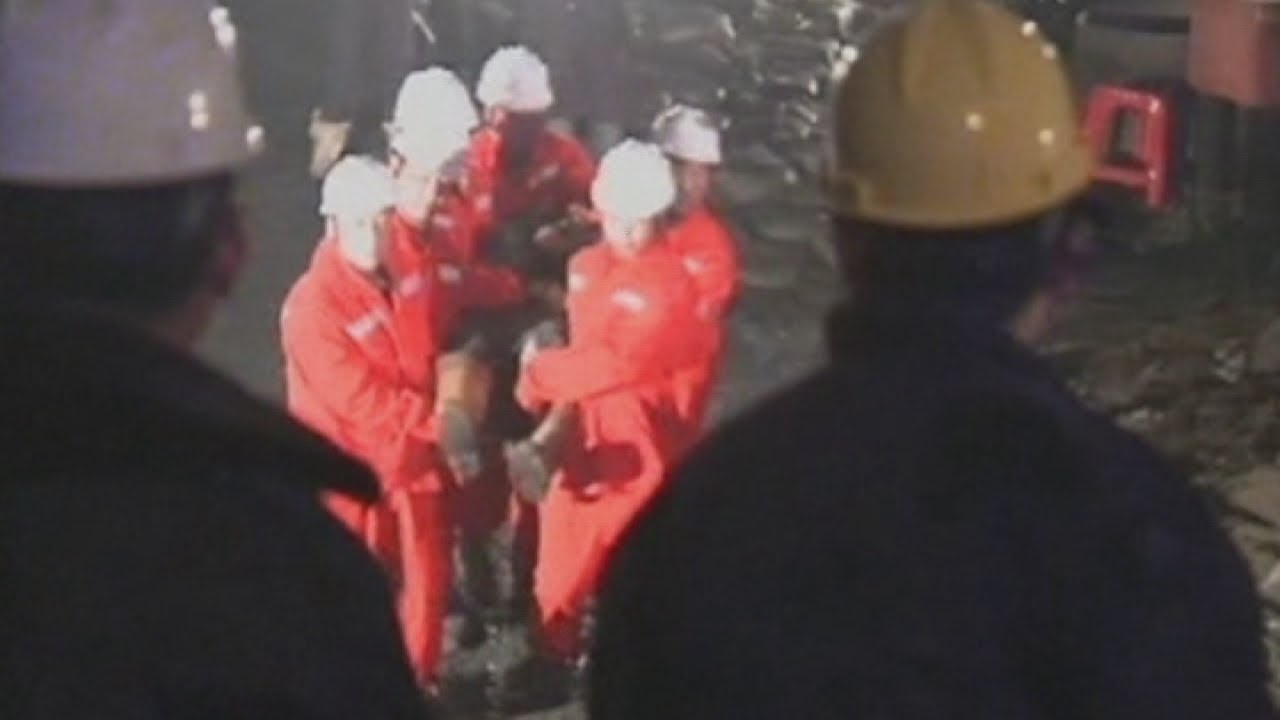 Amazing Rescue: 12 workers trapped in collapsed tunnel for 63 hours ...