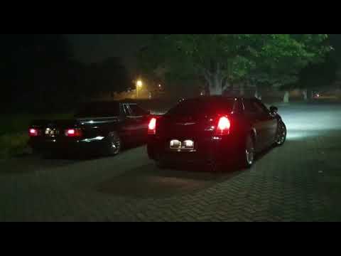Chrysler 300c srt8 6.4L hemi v8 vs mercedes w126 ute 2jz-gte - YouTube