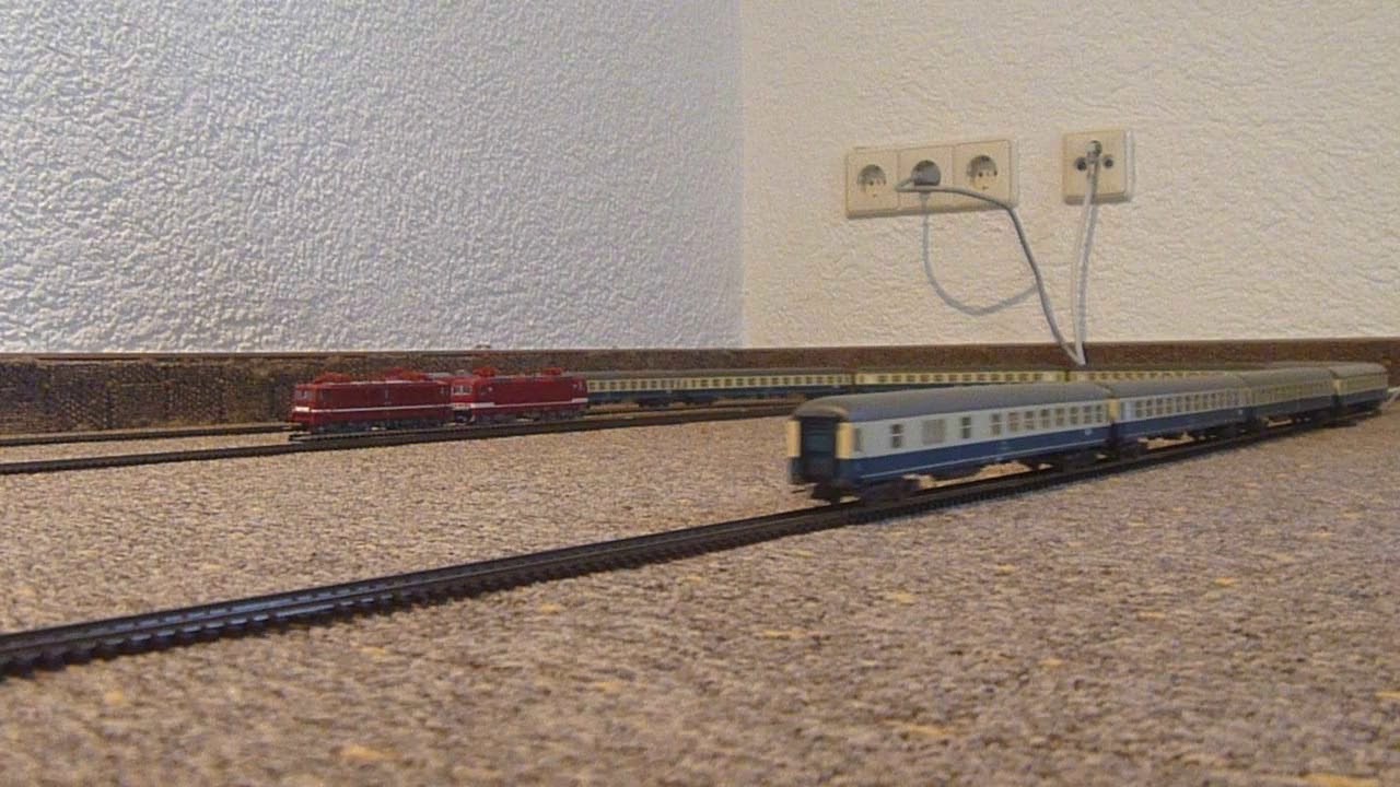 Interzonenzug TT Modellbahn DR BR 250 mit DB m-Wagen Epoche IV - YouTube