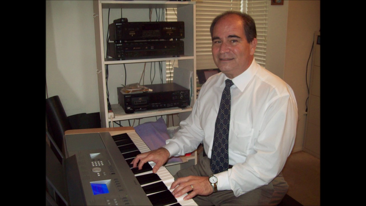 "And I Love Her" played by Nick Viscuso - YouTube