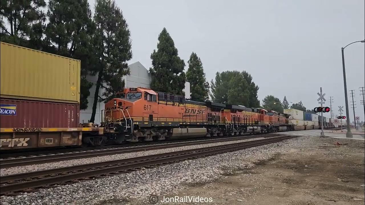 5/21/23 Pre: BNSF 617 with BNSF 6900 & GECX 4940 passes Los Nietos/SFS CA WB on S train - YouTube