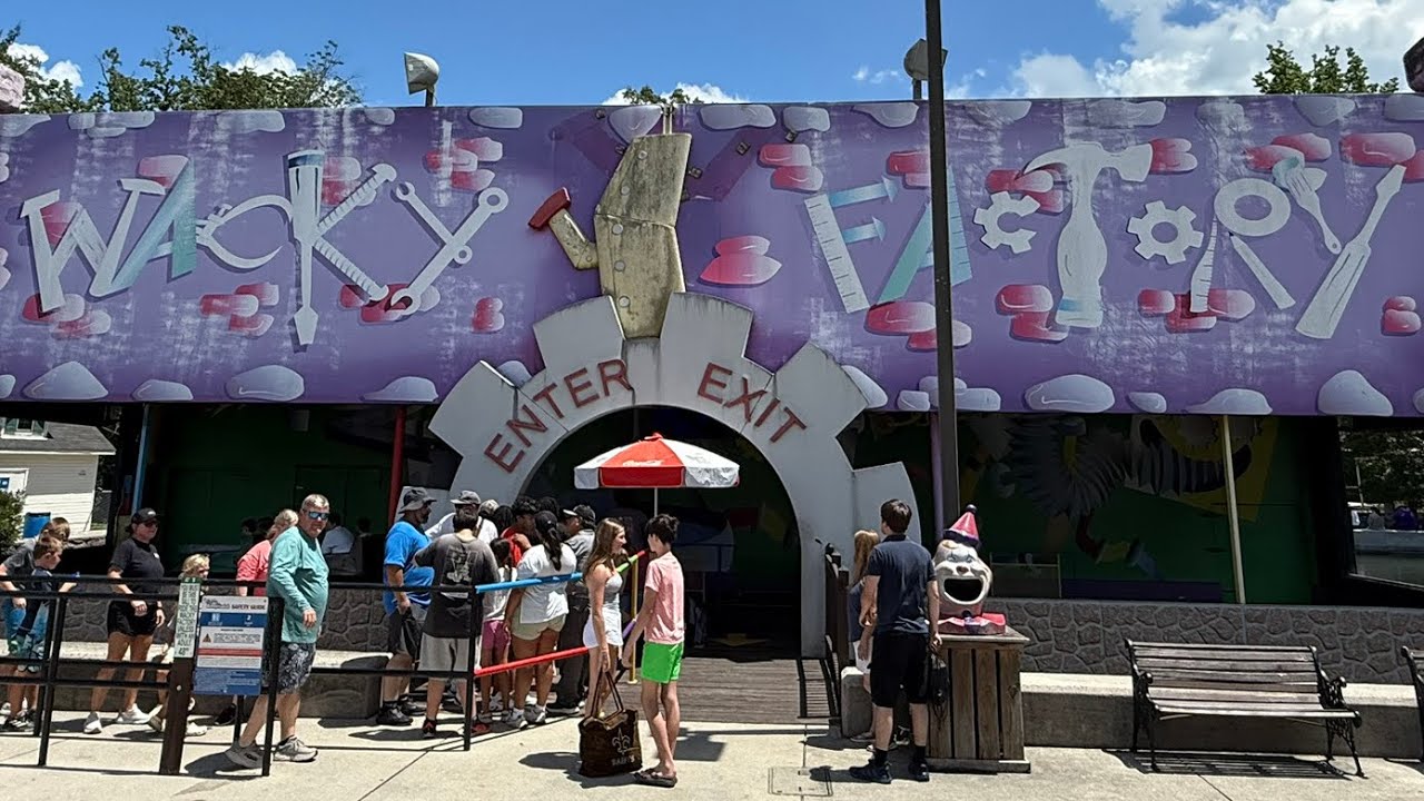 Wacky Factory Dark Ride at Lake Winnie • Low-Light On-Ride POV - YouTube