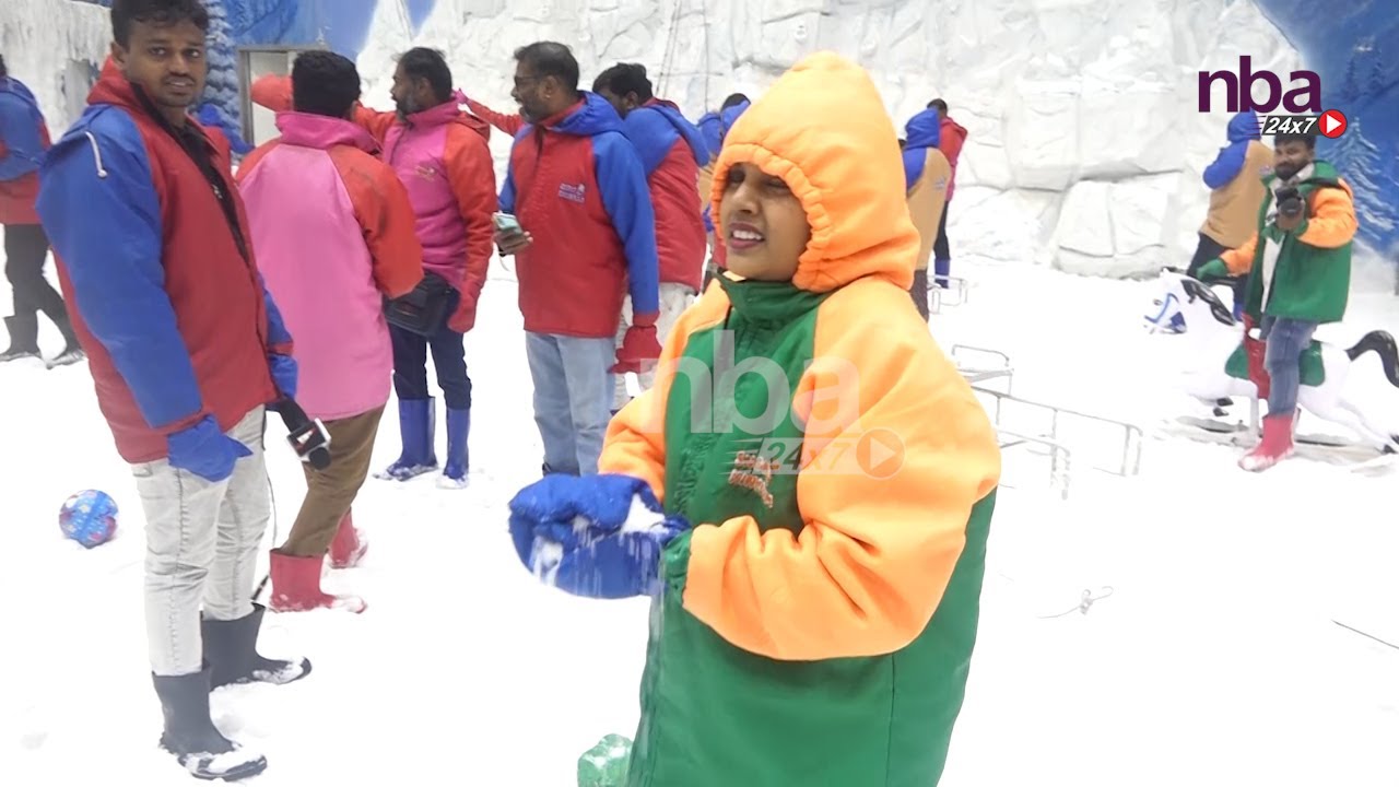Book your Ticket Now Snow Kingdom: Best Indoor Snow Park & Winter Theme ...