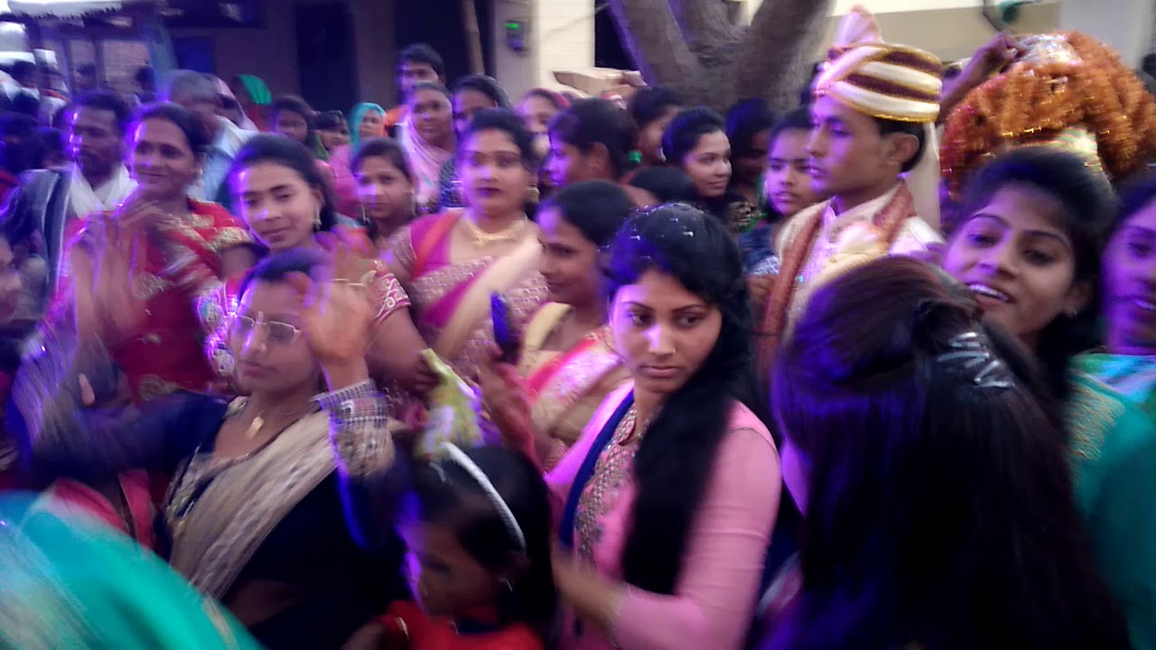 Dholak men tal hai Payal men Chan chan - YouTube