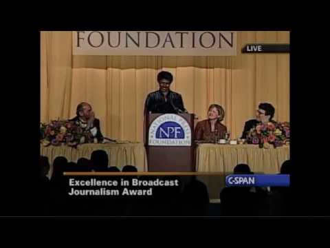 Gwen Ifill recieves NPF Taishoff Award for Excellence in Broadcast Journalism (C-SPAN)