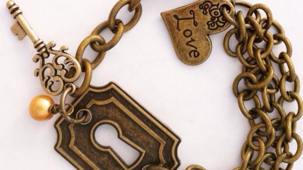 Make a Trendy Keyhole Charm Bracelet - Style - Guidecentral - YouTube