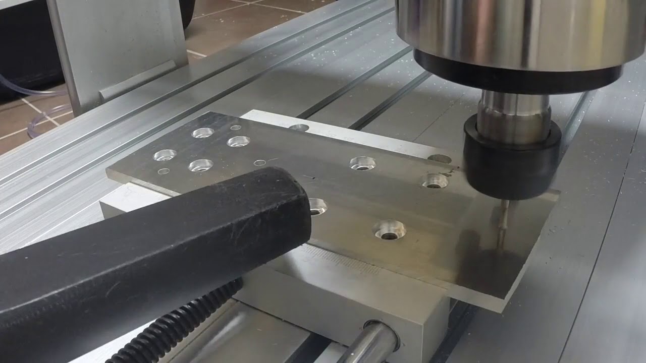 CNC 6040 Milling Aluminium - YouTube