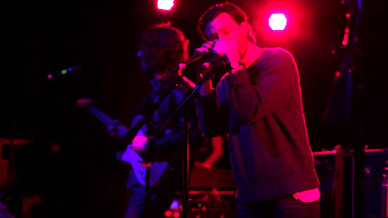 Chalk TV: The Maccabees - "Pelican" - YouTube