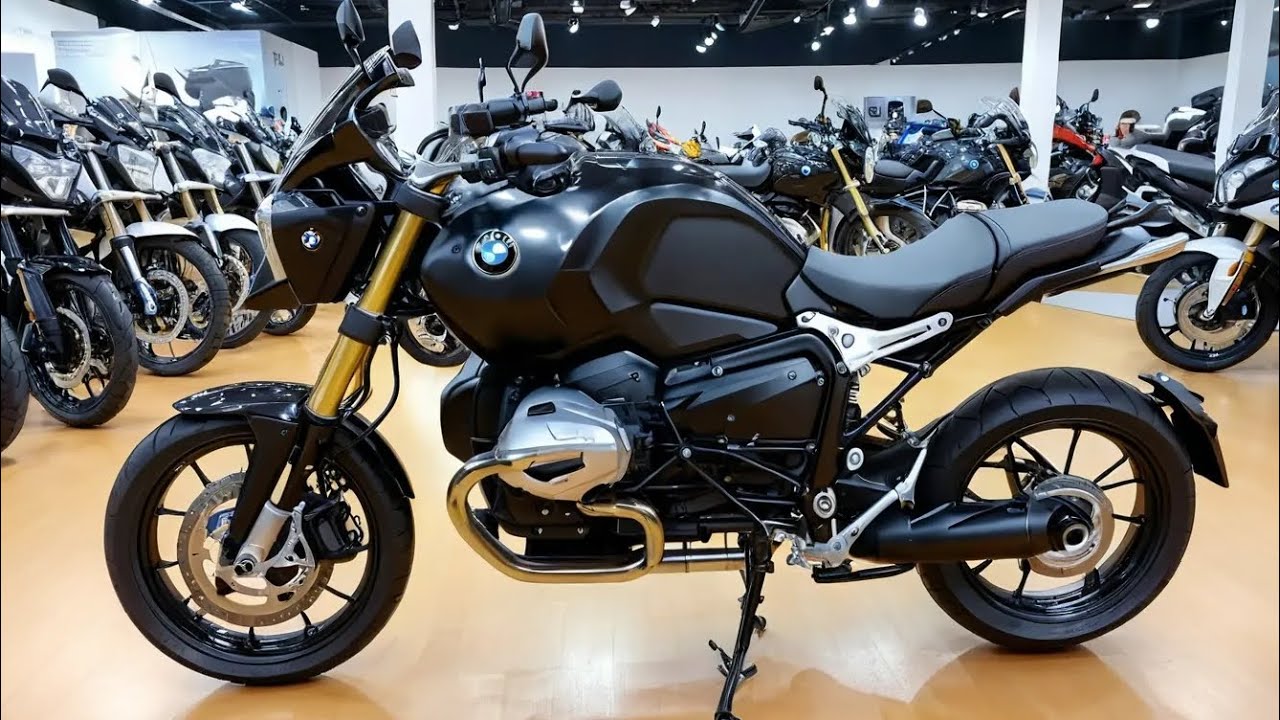 2025 BMW R 12 Nine T Review:Bike Redefines Perfection - YouTube