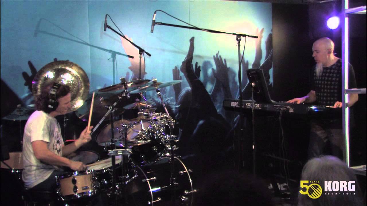 Korg at Winter NAMM 2013 -- Jordan Rudess & Rod Morgenstein Signing ...