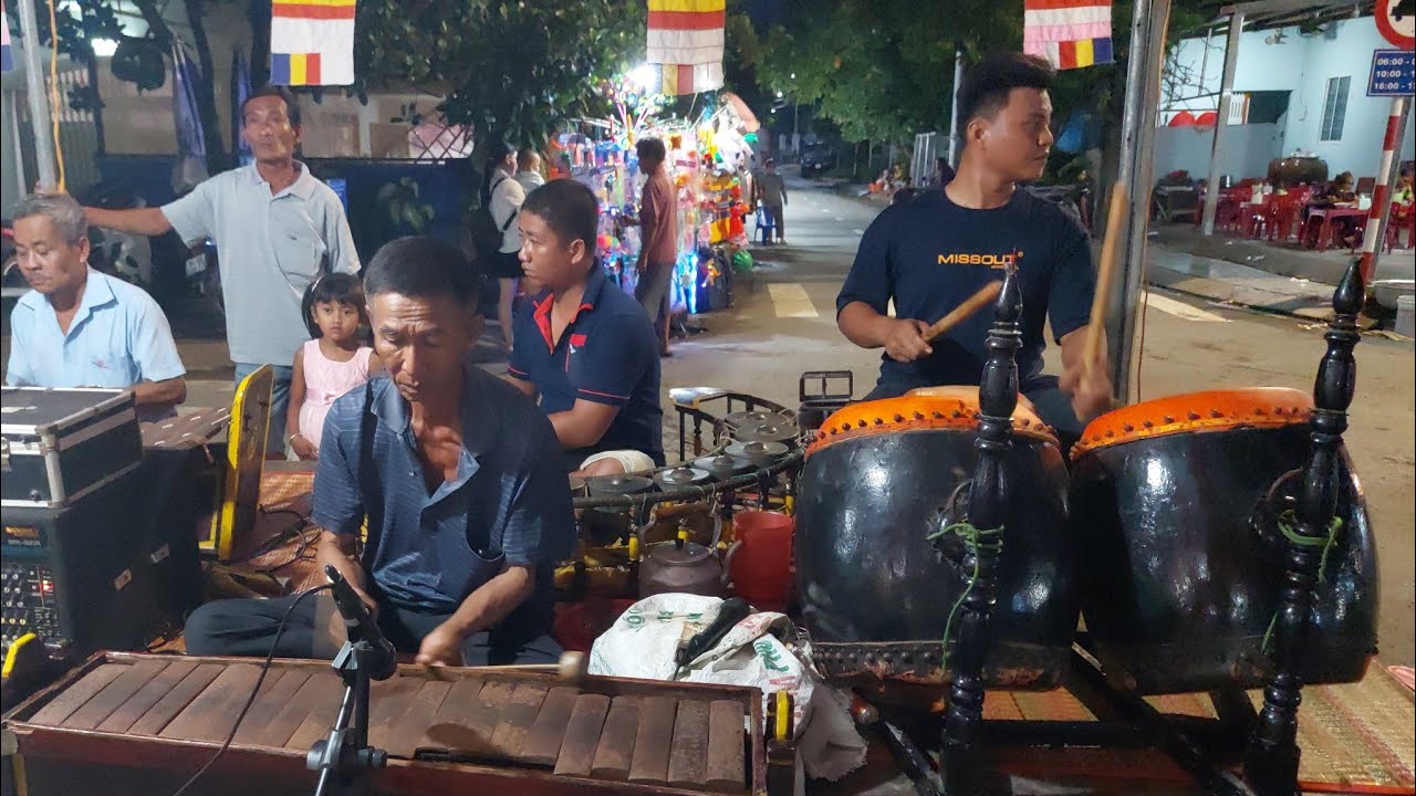 Rom vong/ saravan /ngũ âm khmer trà vinh/Sơn Tinh tv - YouTube