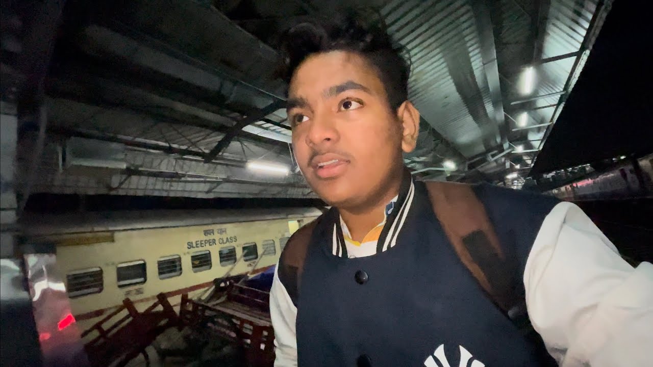 Guwahati ma subha subha bhatak rahe hai😂|| Vlog #135|| Sourav Sharma ...