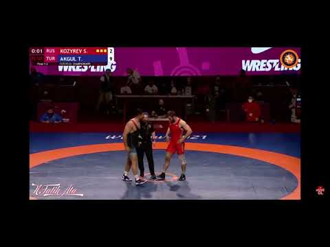 Taha Akgül-Sergey Kozyrev “Ne diyon lan sen, ne diyon oğlum” şampiyon güreşçi Taha