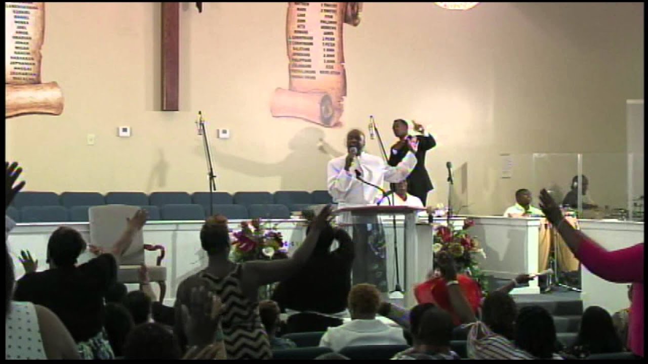 Pastor Michael German Singing "I Love You Lord" (And I lift my voice ...
