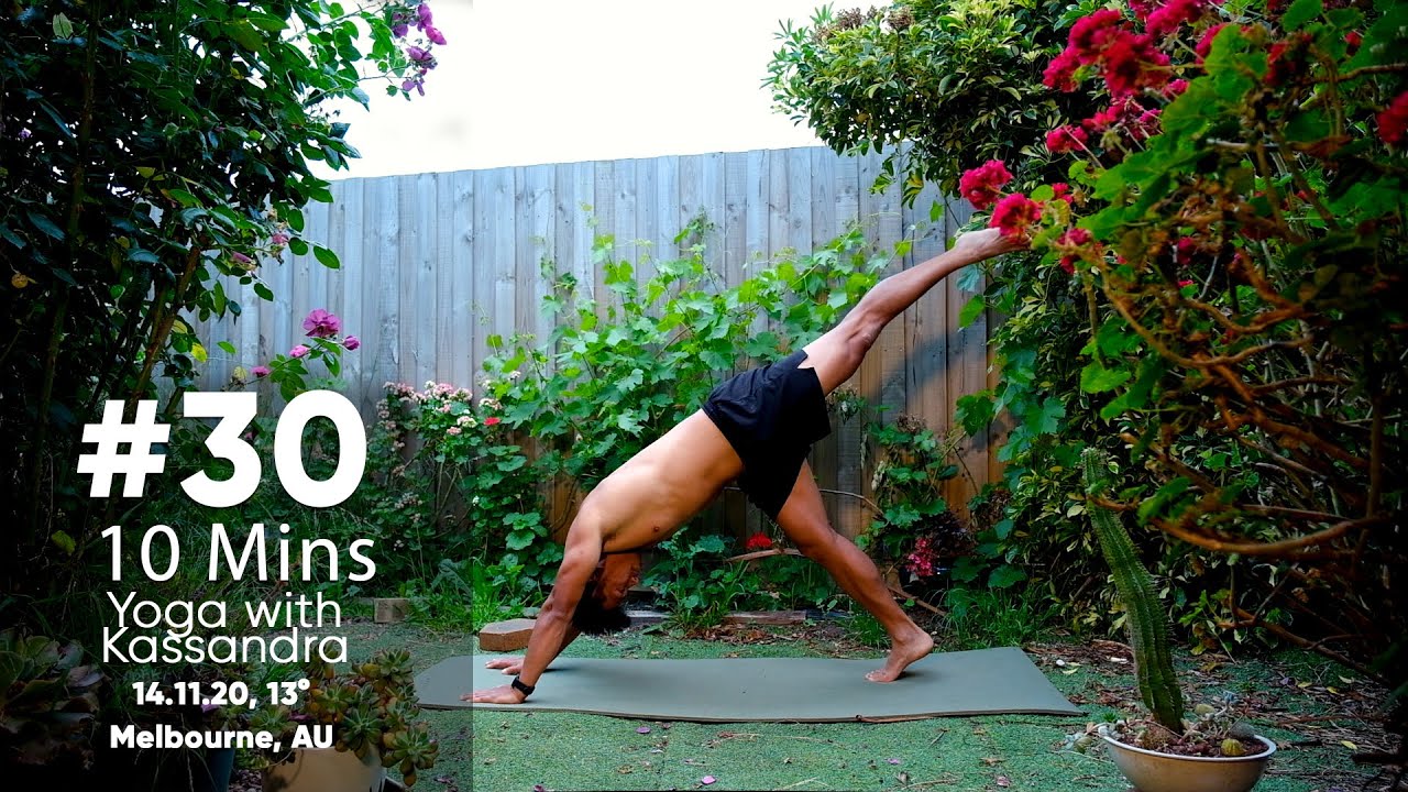 Day 30 Morning Yoga with Kassandra | 10 Minute Yoga Stretch - YouTube