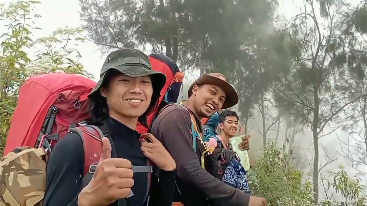 RAUNG 3332 MDPL | PENDAKIAN GUNUNG RAUNG VIA SUMBER WRINGIN - YouTube