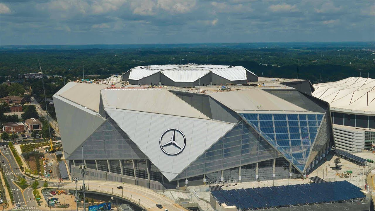 Mercedes-Benz Stadium Construction Time-Lapse - August 2017 - YouTube