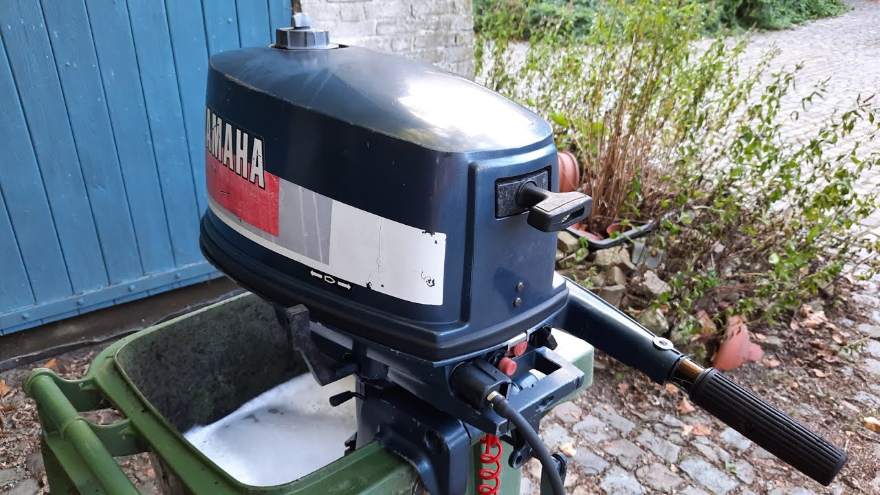 1986 Yamaha 4AC 4hp Outboard Motor - YouTube