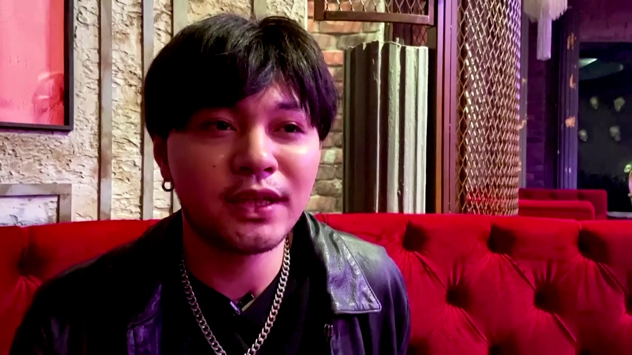 Indigenous drag queens face stigma in Taiwan - YouTube
