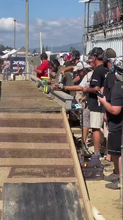 RC Pit Lane Chaos! - YouTube