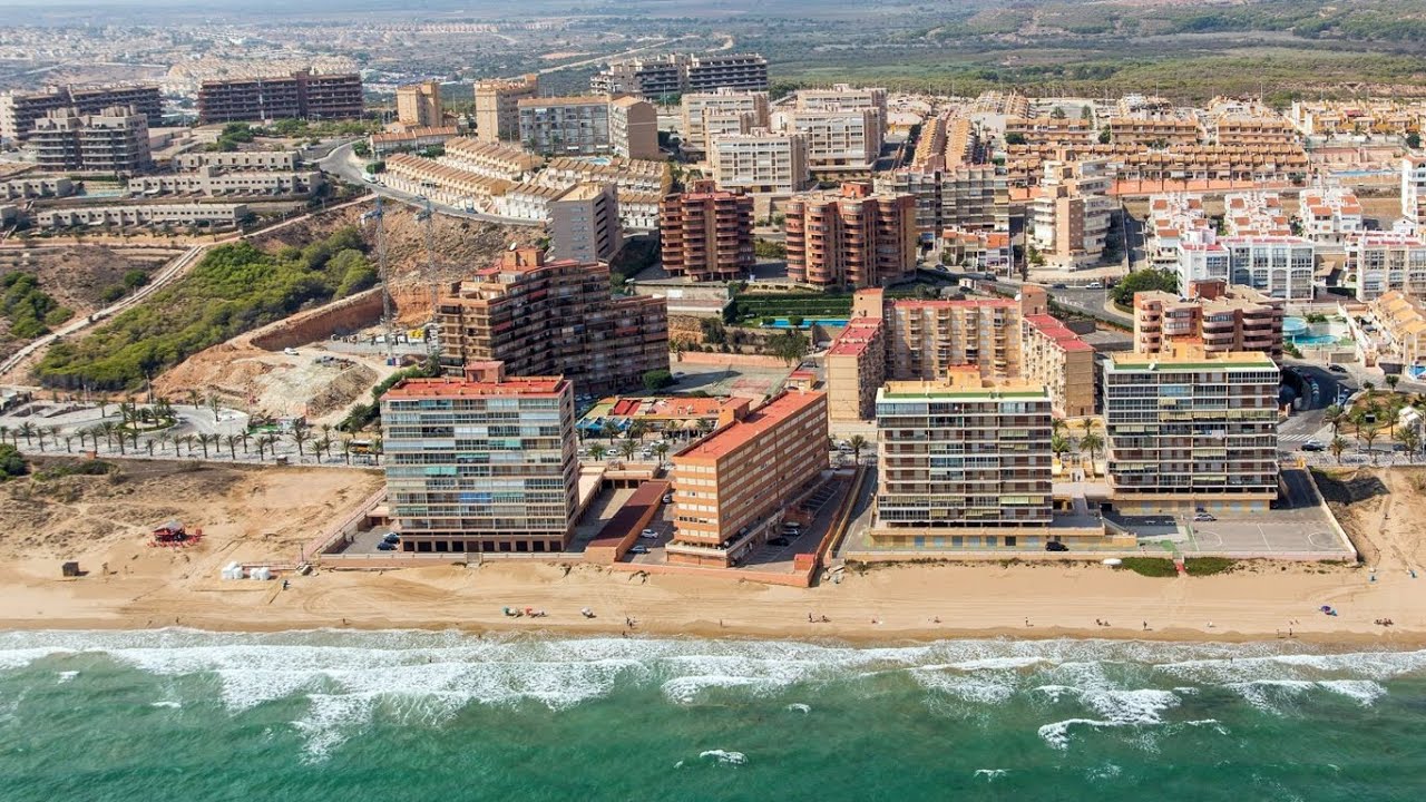 Los Arenales del Sol - YouTube