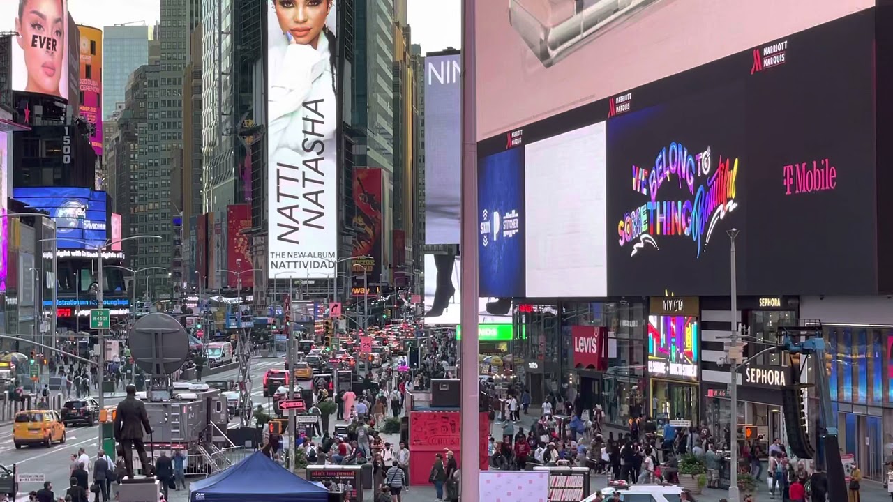 New York City Times Square Billboards - YouTube