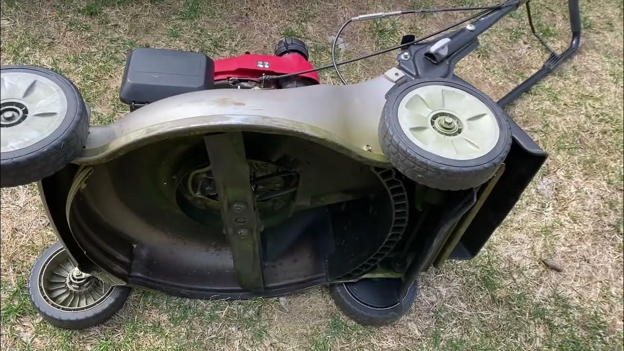 Honda hrr216VKA mower review - 10 years later - YouTube