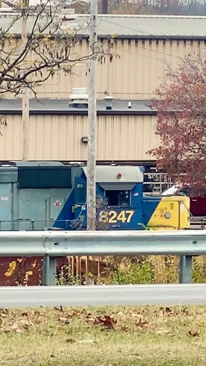 RARE CSX YN2 SD40-2 in Active Service #csx #railroad #railfanning #railway #shorts - YouTube