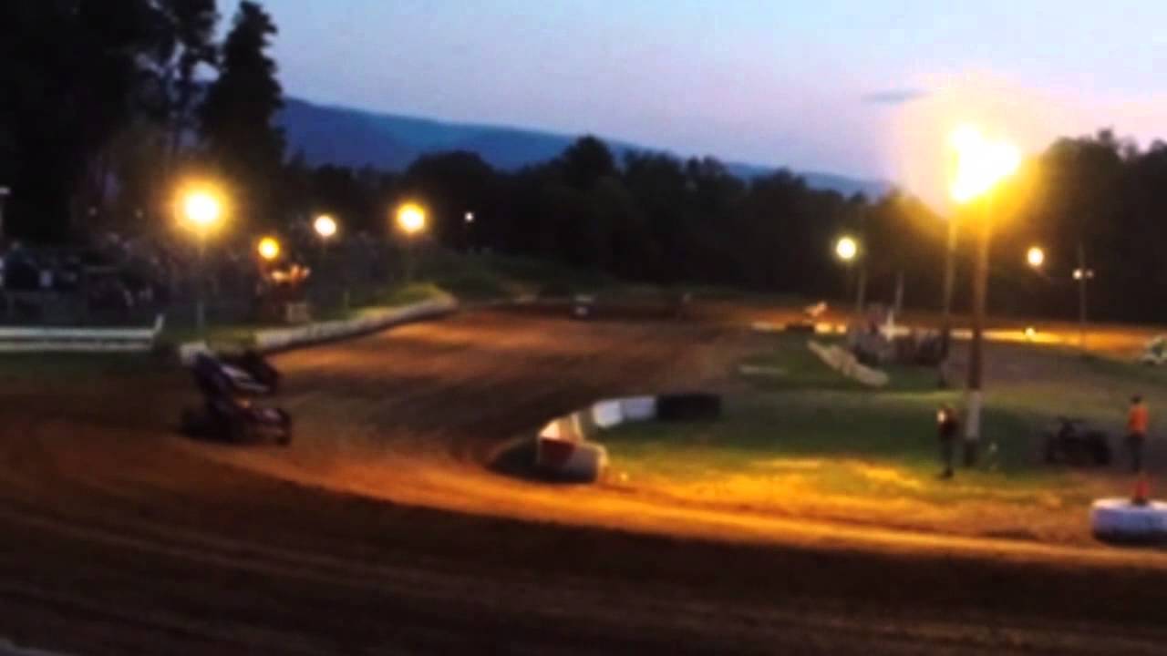 305 Sprints - Heat 2 - Clinton County Raceway - YouTube