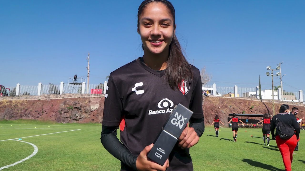Alison González: Goleadora y Figura Internacional de Atlas - YouTube