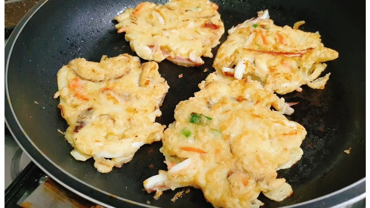 Korean Mom Food │ Shiitake │ Squid │ Pancakes │ Sounds great - YouTube