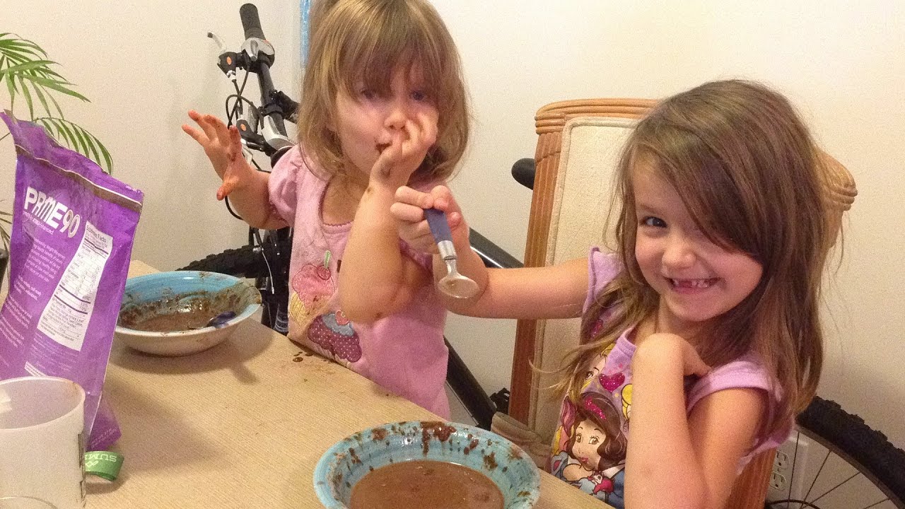 My girls love Zija Prime 90 - chocolate - YouTube