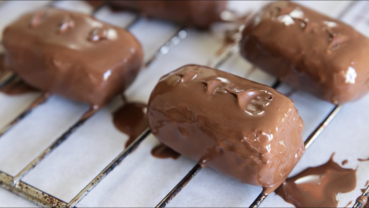 4 Ingredients Bounty Bars - YouTube